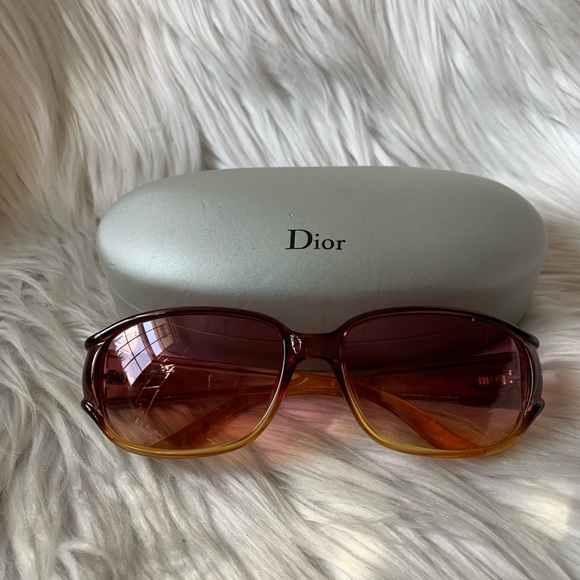 Dior | Accessories | Christian Dior Vintage Dolly Sunglasses With Case ...